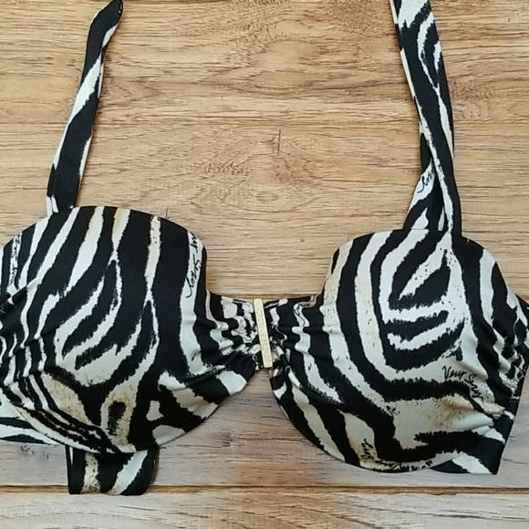 Victoria's Secret | Swim | Bikini Top Victorias Secret 34c Zebra Print ...